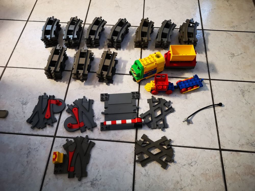(L63) XXL Lego Duplo Eisenbahn mit Baterieantrieb,49 Schiene | Kaufen auf Ricardo