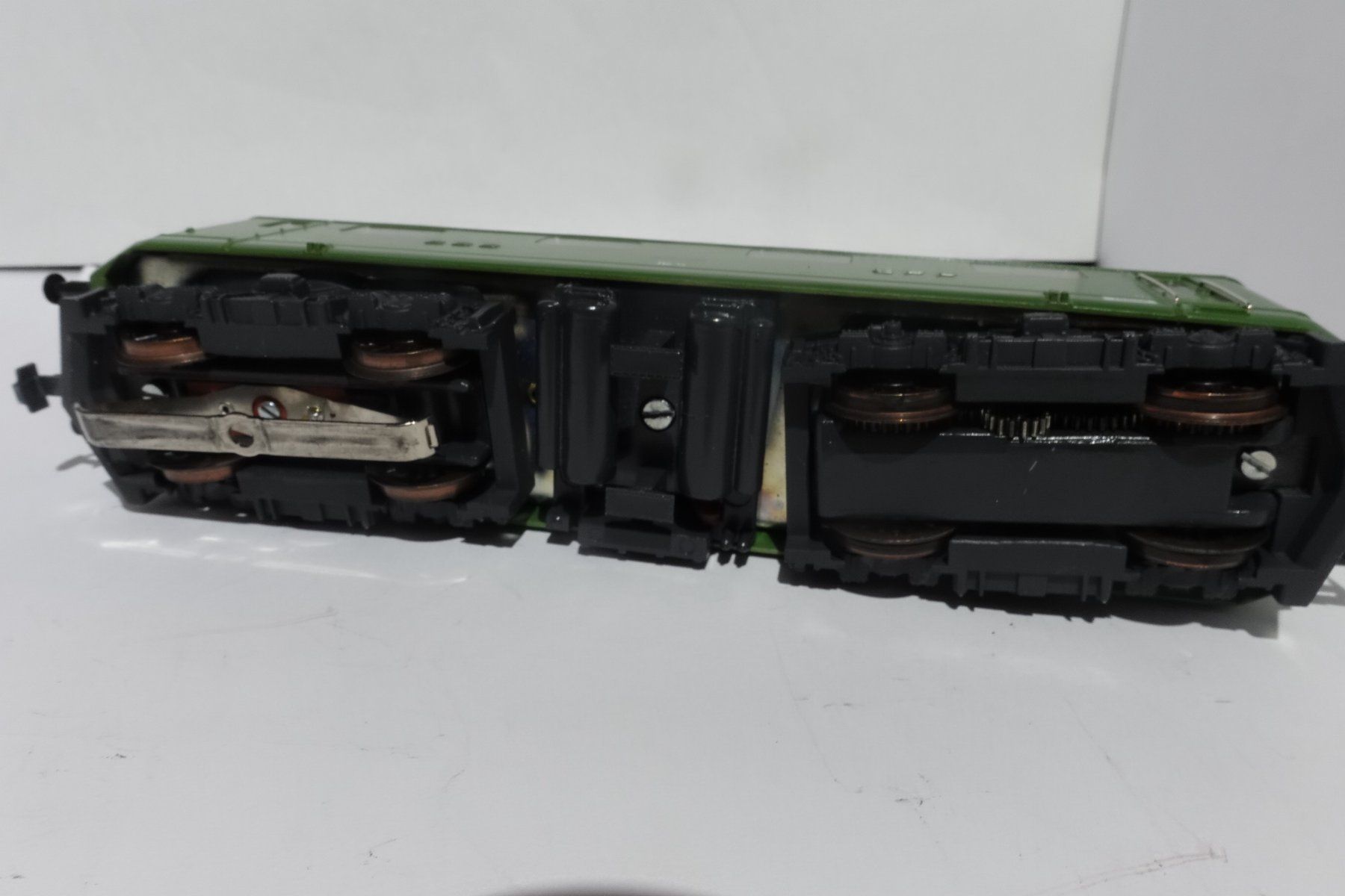 HAG Re 4/4, hellgrün (Gebraucht) in Kloten für CHF 30 – nur Abholung ...