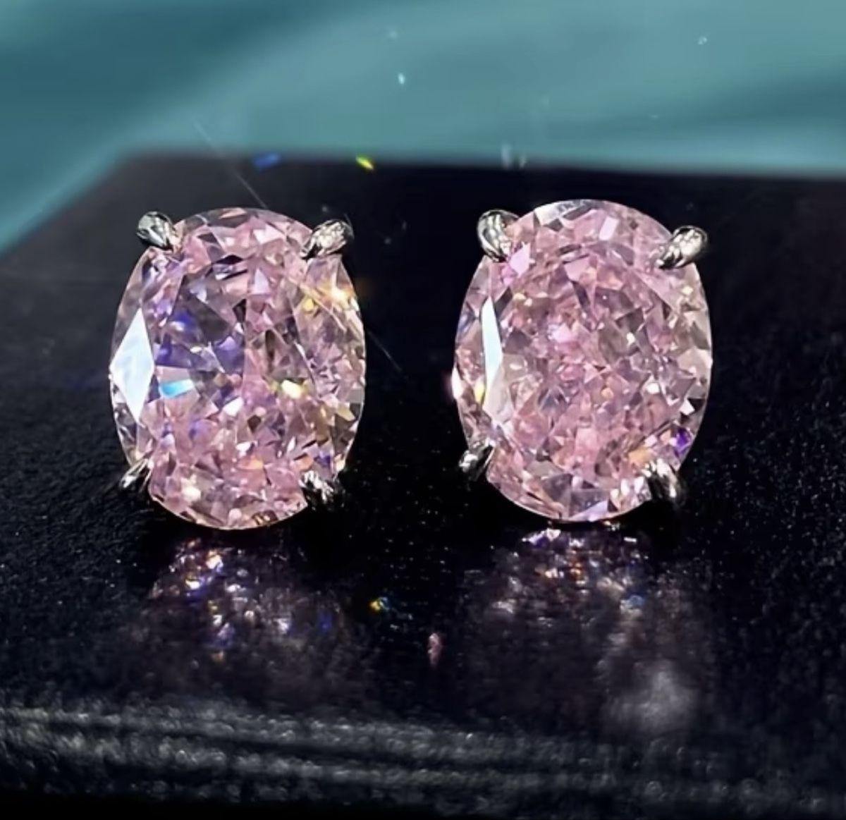 Jolis clous d’oreilles argentés pierre quartz neufs (Neuf (Voir ...