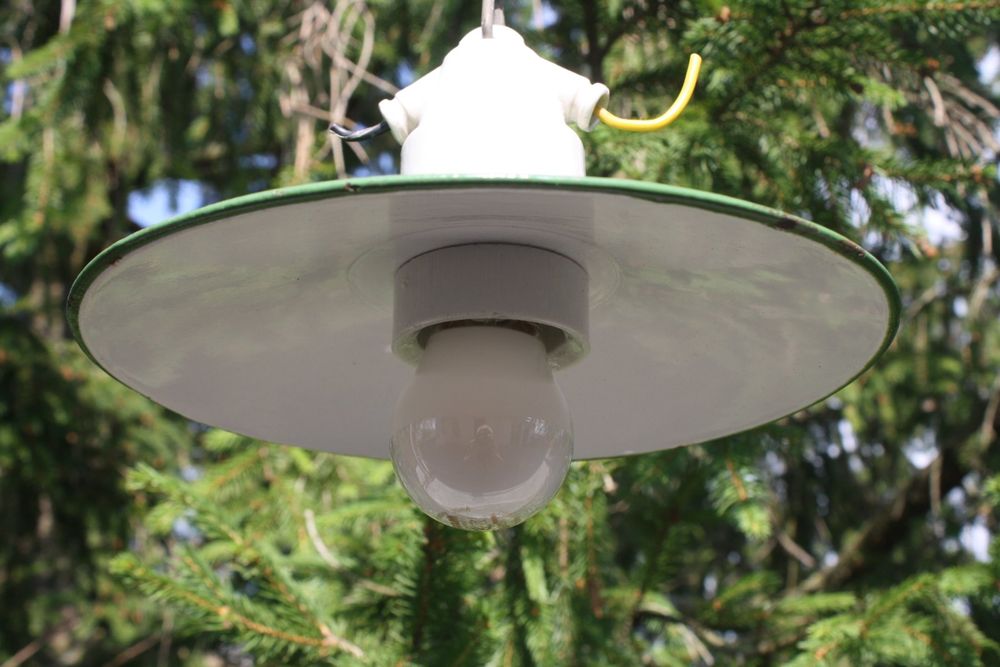 Stalllampe Hoflampe Hängelampe Emaille Deckenlampe Lampe (Gebraucht) in ...