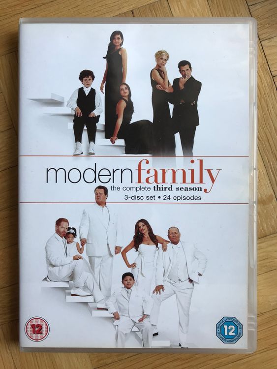 Modern Family - The Complete Third Season - DVD (Gebraucht) in Zürich ...
