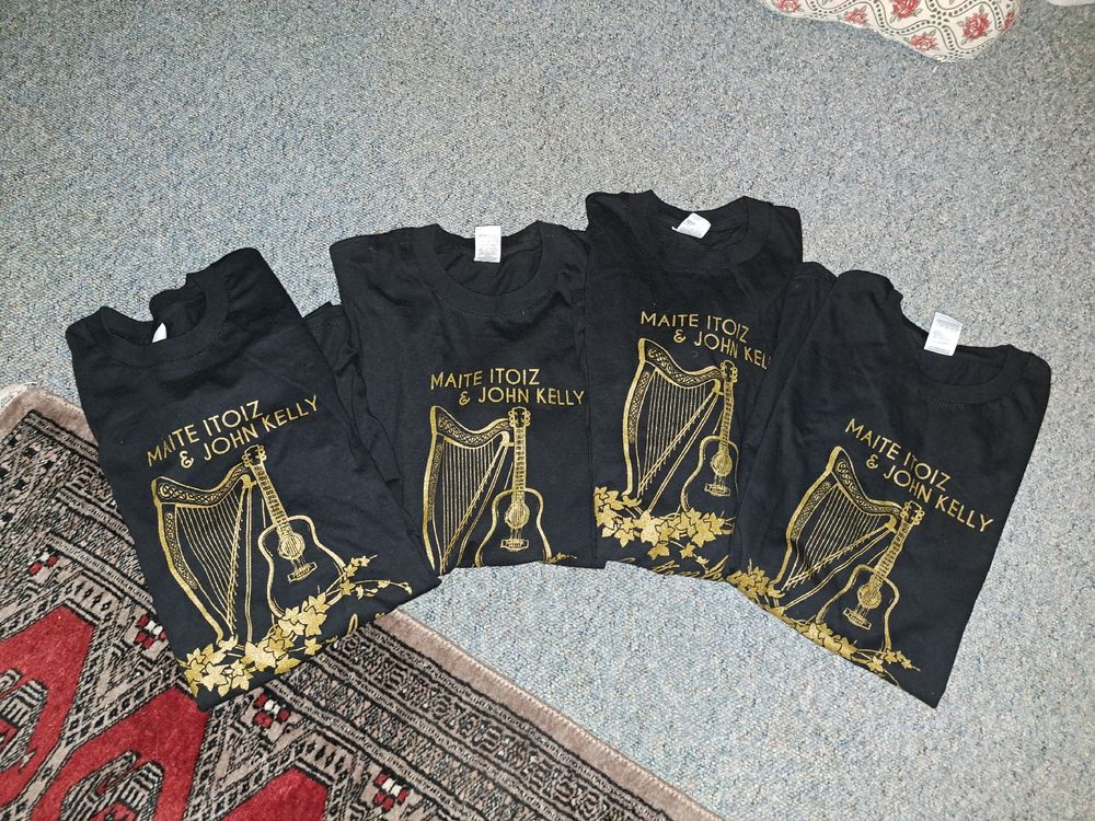 Maite Itoiz & John Kelly September Love T-Shirt, Gr. M und s (Neu ...