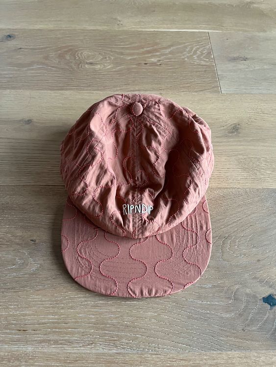 RIPNDIP Shmoody 6 Panel Quilted Strapback Clay Cap (Gebraucht) in Rain ...