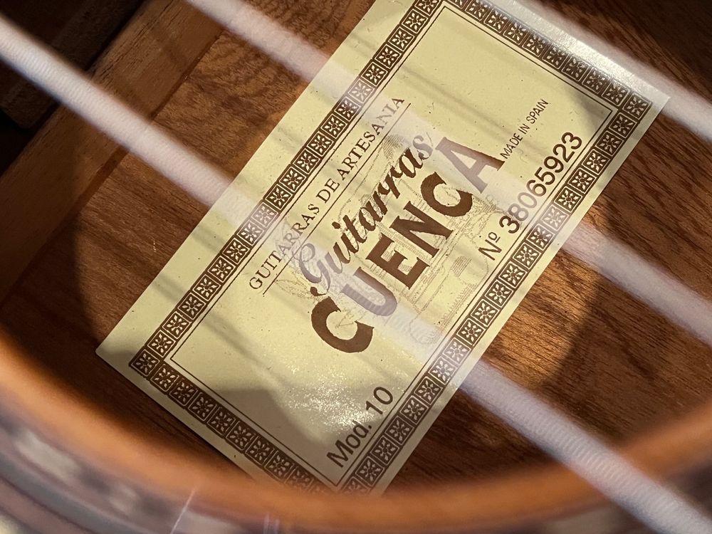 Cuenca Model 10 - klassische Gitarre (Gebraucht) in Suhr für CHF 134 ...