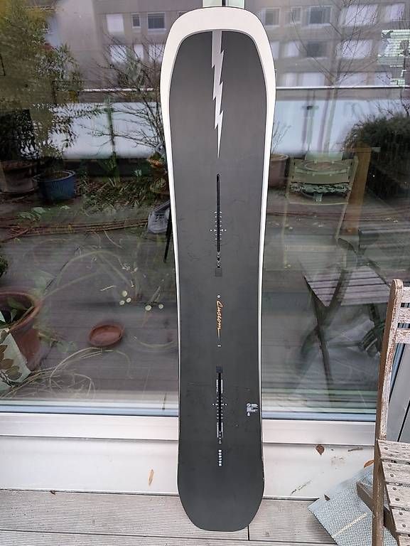 Burton custom camber 2023 (Gebraucht) in Flims Waldhaus für CHF 330 ...