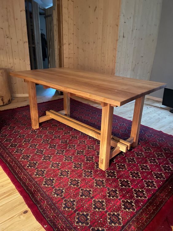 Massiver Holztisch | Kaufen auf Ricardo