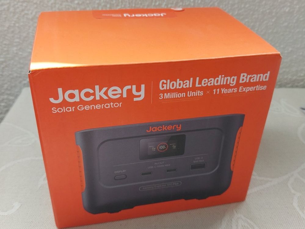 Jackery Explorer 100 Plus Powerbank/Mini Powerstation (Neu und ...