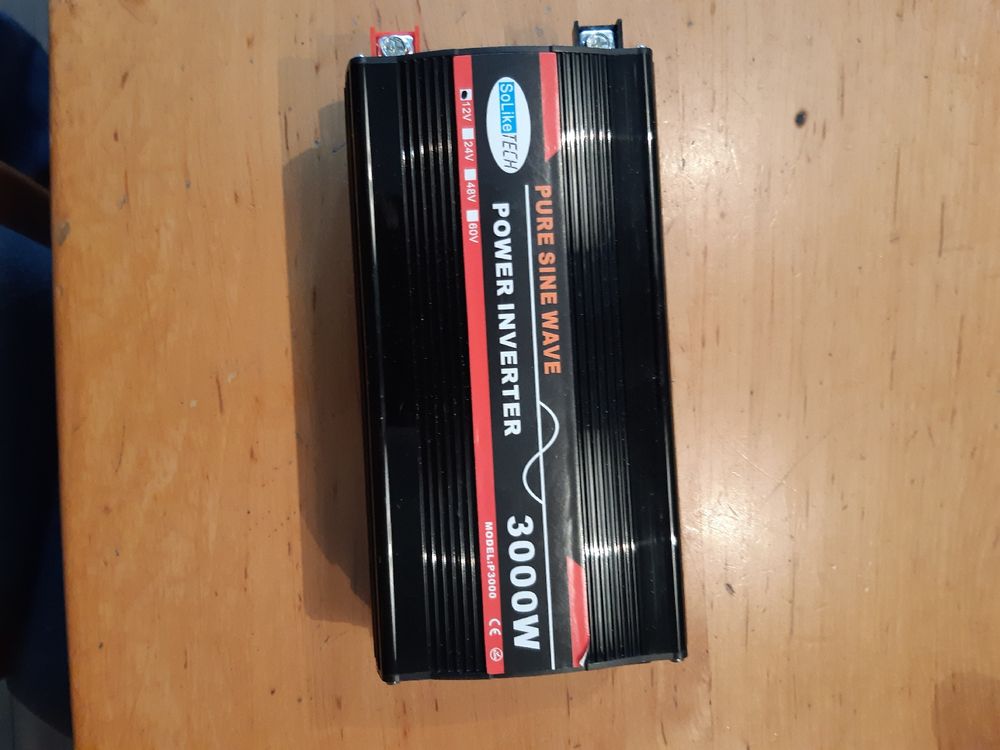 Wechselrichter 12V =220 Volt | Kaufen auf Ricardo