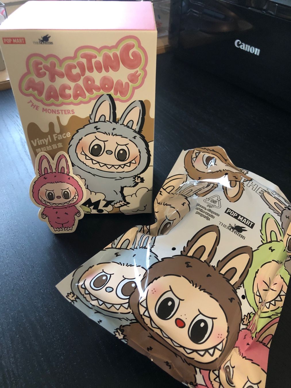 Pop Mart Labubu V1 Macarons - Lychee Berry (check card) (Neu (gemäss ...