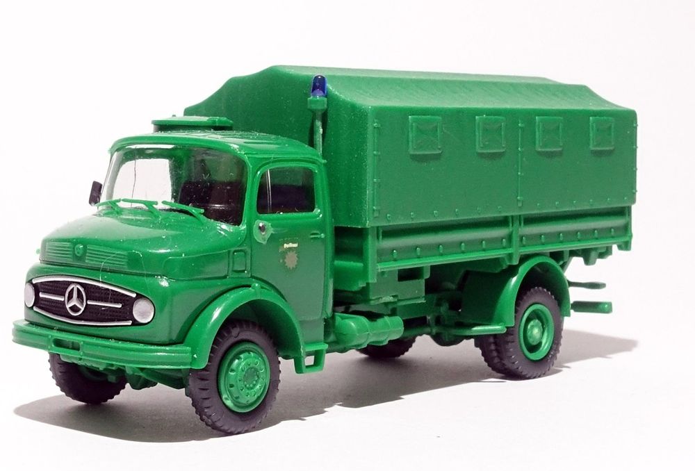 Mercedes Kurzhauber Polizei Pritsche LKW Preiser 1:87 | Kaufen auf Ricardo