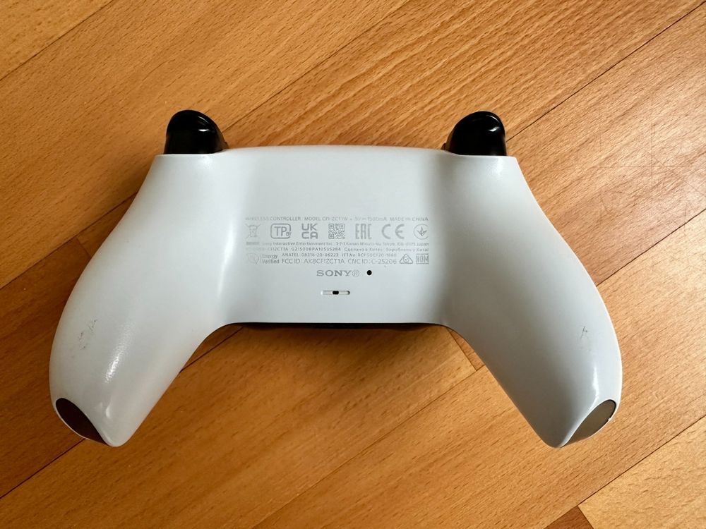Original PS 5 Controller (Gebraucht) in Hombrechtikon für CHF 34 – mit ...