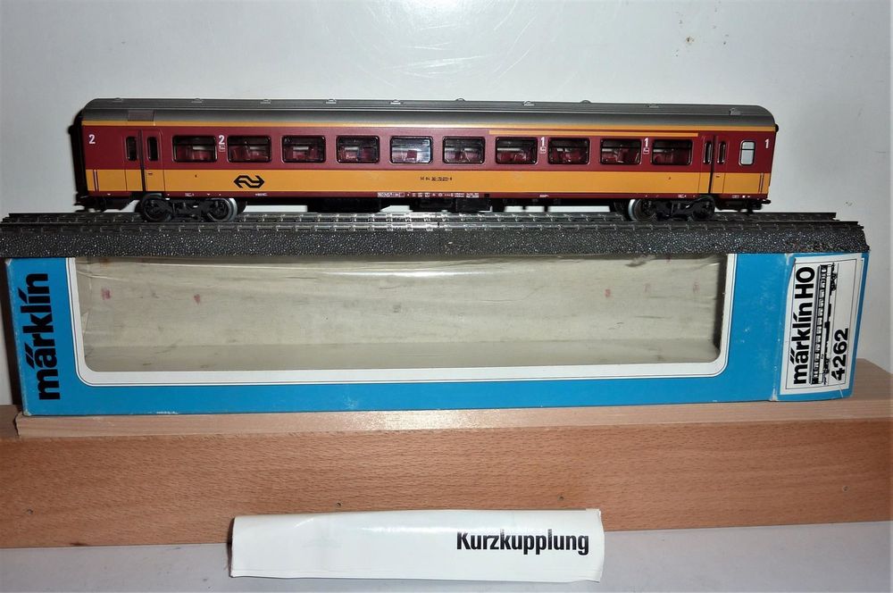 Märklin 4262-D-Zug Wagen der NS -1/2. Kl (Gebraucht) in Arisdorf für ...