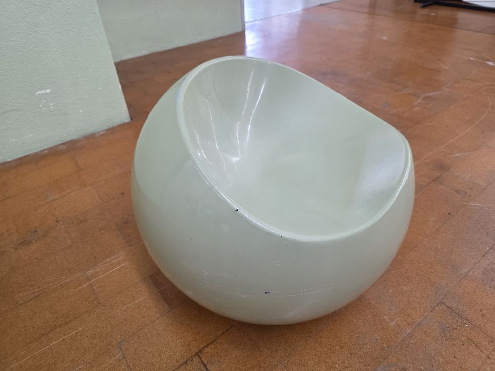 Designer XL Ball Chair von Finn Stone für Dupont (Gebraucht) in ...