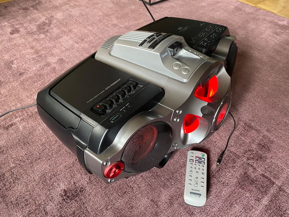 Sony Ghettoblaster mit Kassettendesk, CD, AUX und USB | Kaufen auf Ricardo