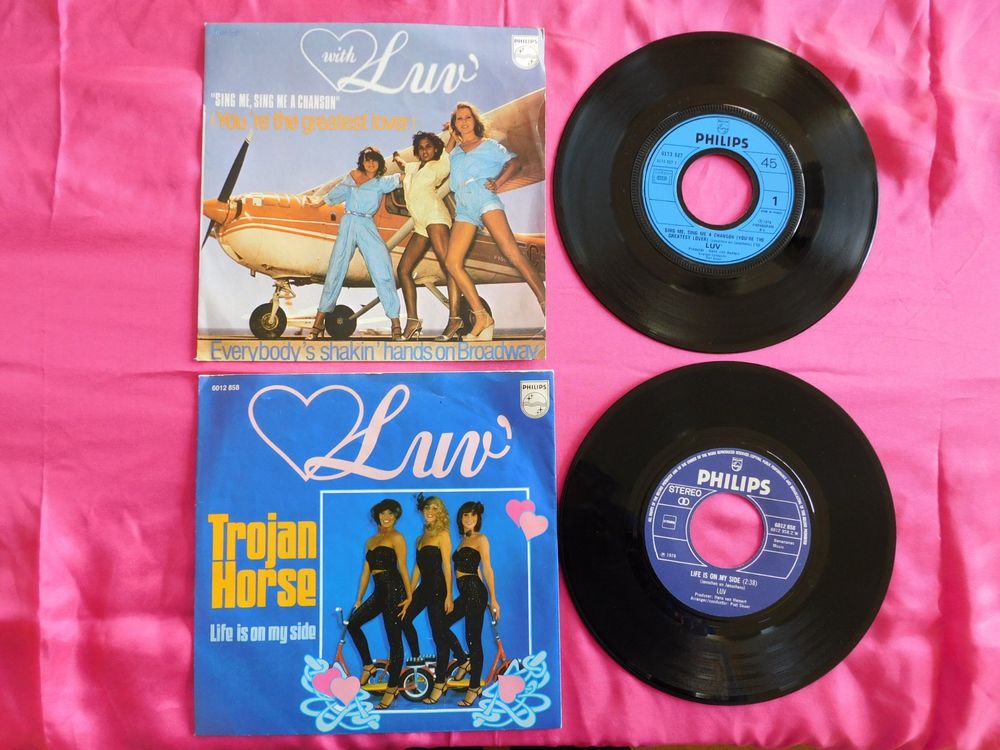 Luv' – 2 Singles (Gebraucht) in Emmenbrücke für CHF 3 – mit Lieferung ...