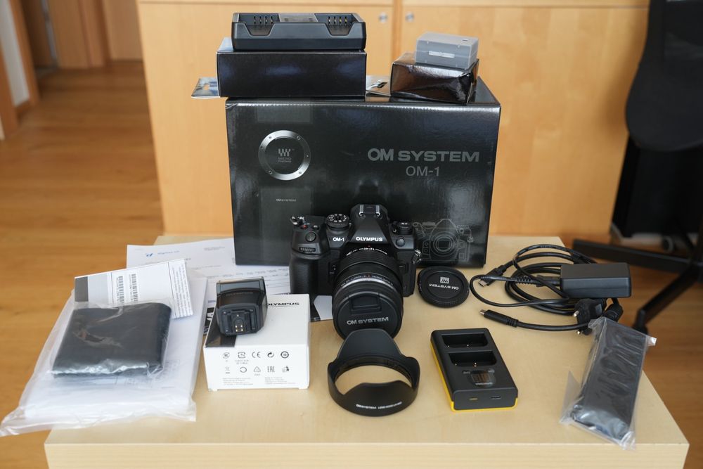 OM System OM-1 kit mit 12-40mm f2.8 Pro II (Gebraucht) in Triesen für ...