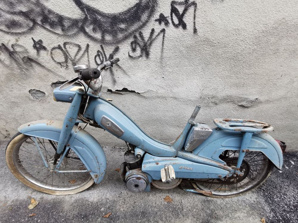 MOTOBECANE MOBYLETTE AV79 1957 À partir de 1 CHF !!RARE!! | Kaufen auf ...