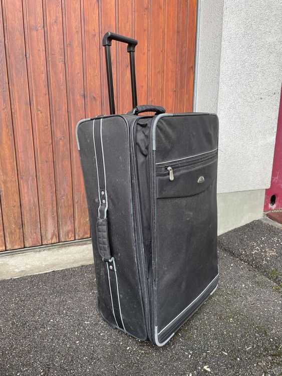 Rollkoffer (Gebraucht) in Uttigen für CHF 1 – nur Abholung auf Ricardo ...