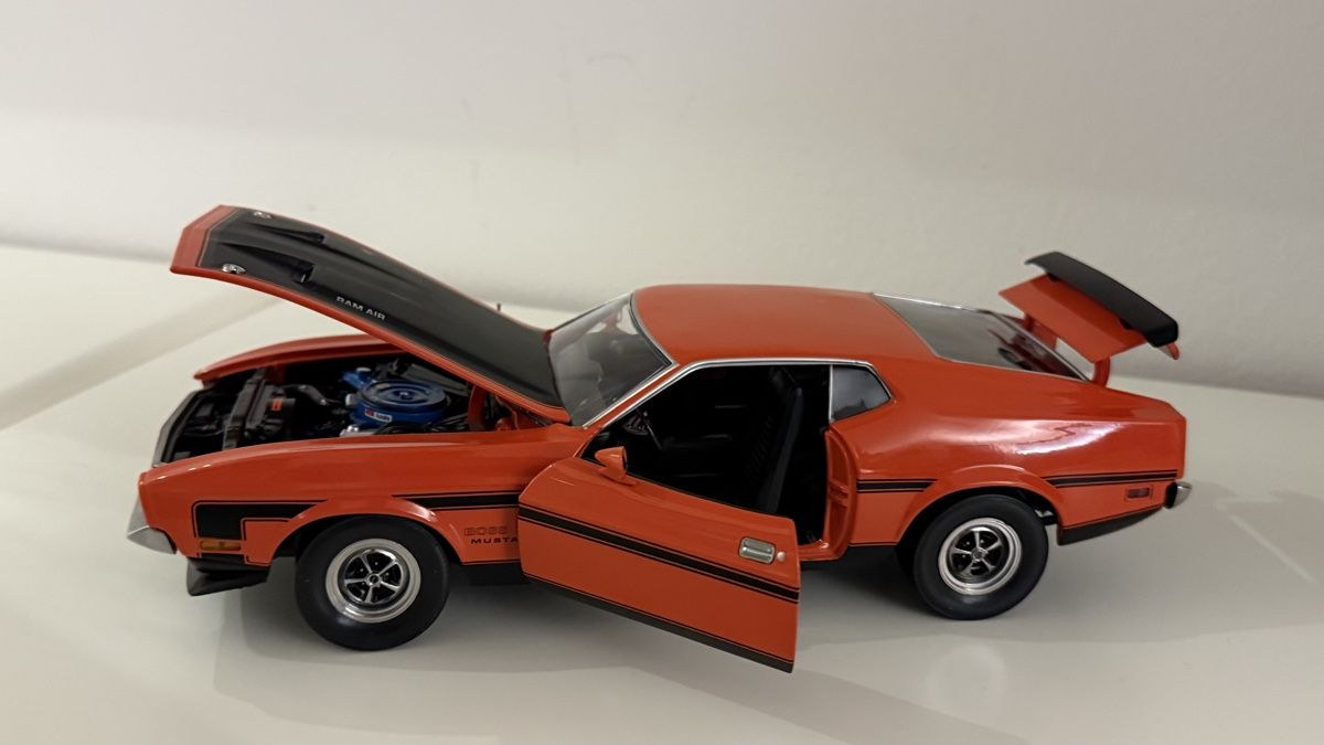 Ford Mustang Mach 1 Boss 351, 1971,1:18 ! (Neu (gemäss Beschreibung ...