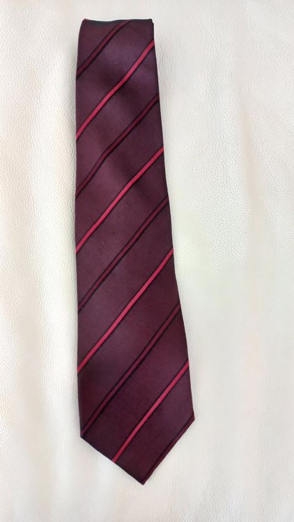 Kravatte Vinci Seide (Gebraucht) in Würenlos für CHF 10 – mit Lieferung auf Ricardo kaufen