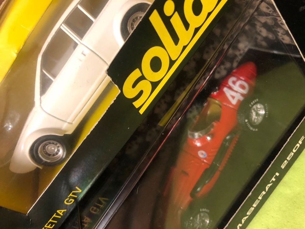 Solido 1:43?Alfetta GTV 2.0 & Maserati 250F (Gebraucht) in Amriswil für CHF 23 – mit Lieferung ...