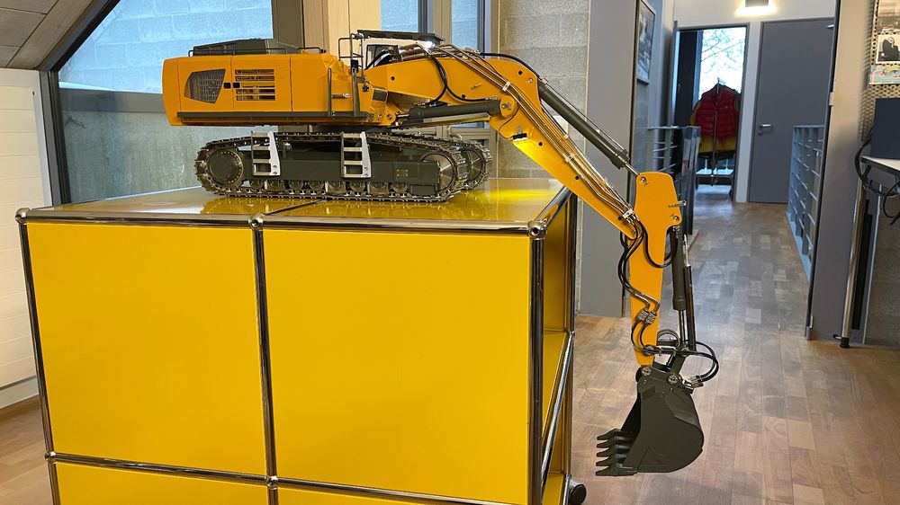 Bagger Liebherr 970 von Kabolite RC 1:13,5 | Kaufen auf Ricardo