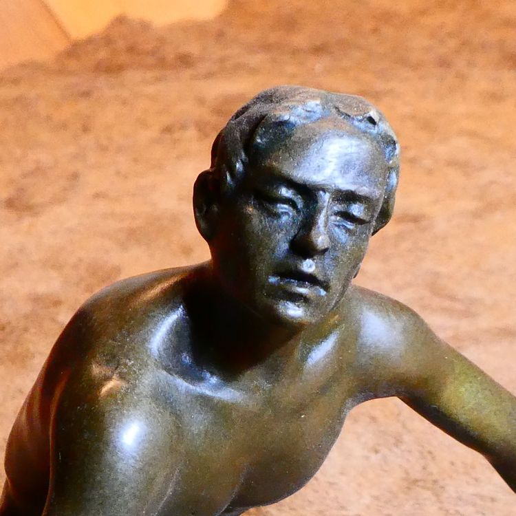 männlicher Akt in Bronze (Gebraucht) in für CHF 69 – mit Lieferung auf ...