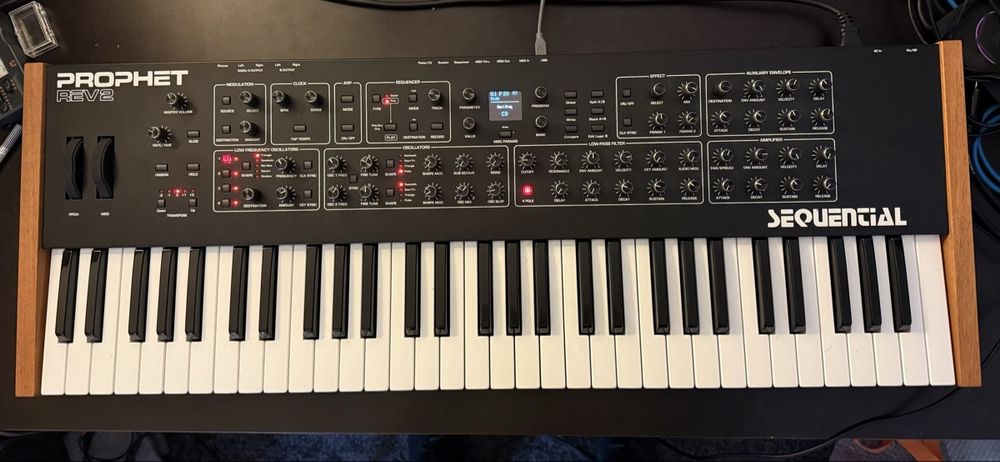 Prophet 8-rev2 | Kaufen auf Ricardo