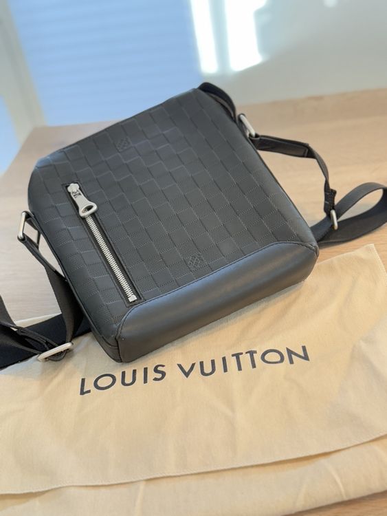 Louis Vuitton Herren Umhangetasche