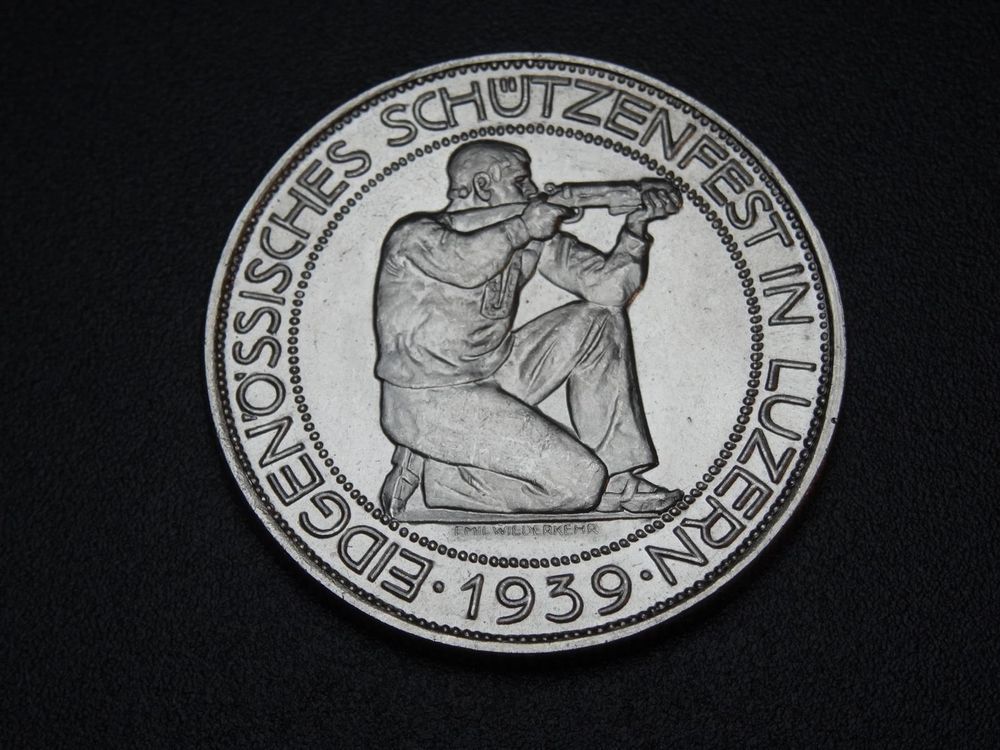 Fr. 5.-- Eidg. Schützenfest Luzern 1939 (Gebraucht) in Lupfig für CHF 25 – mit Lieferung auf ...