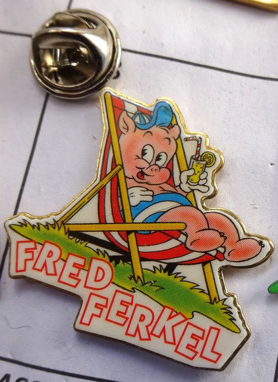 Pin FRED FERKEL Schwein (Gebraucht) in Utzenstorf für CHF 1 – mit ...