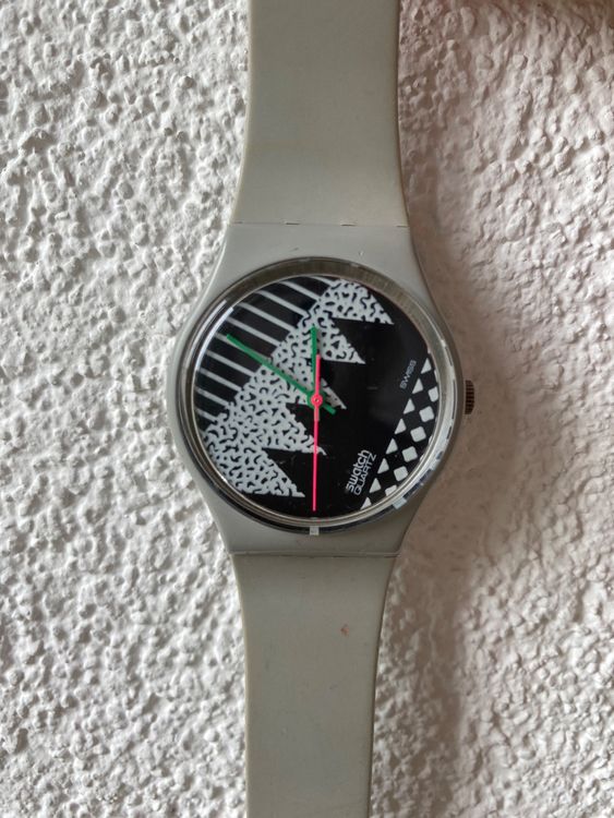 Swatch | Grey Memphis | 1984 | Kaufen auf Ricardo