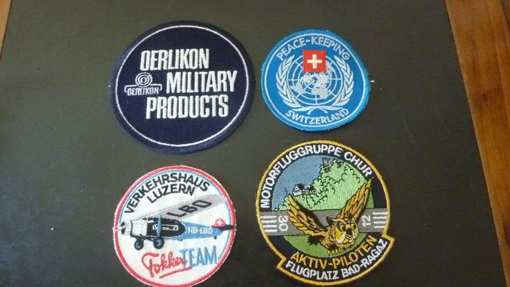 7 Div. Badges (Gebraucht) in Zürich für CHF 4 – mit Lieferung auf ...