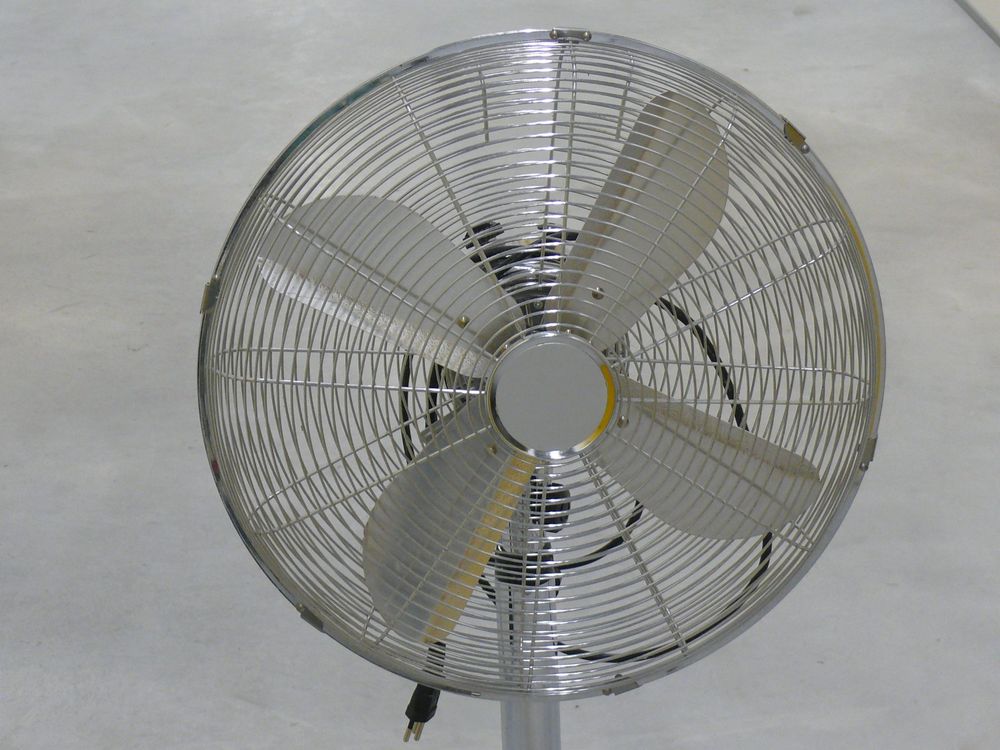 Ventilator (Gebraucht) in Hallwil für CHF 1 – nur Abholung auf Ricardo ...