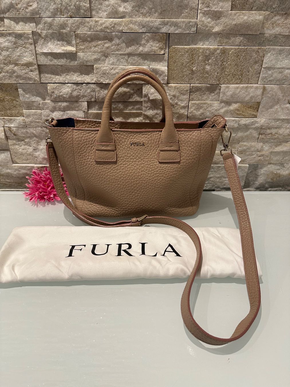 Furla Super schöne Pochette 🩷 - Nr. 850 (Gebraucht) in Hittnau für CHF ...