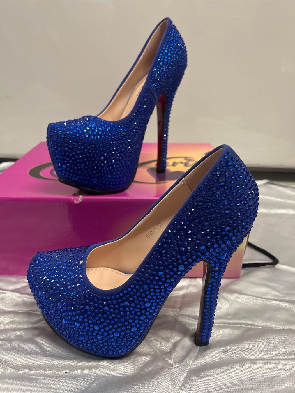 Plateau Pumps mit Strasssteinen Gr 35 Neu (Neu und originalverpackt) in ...