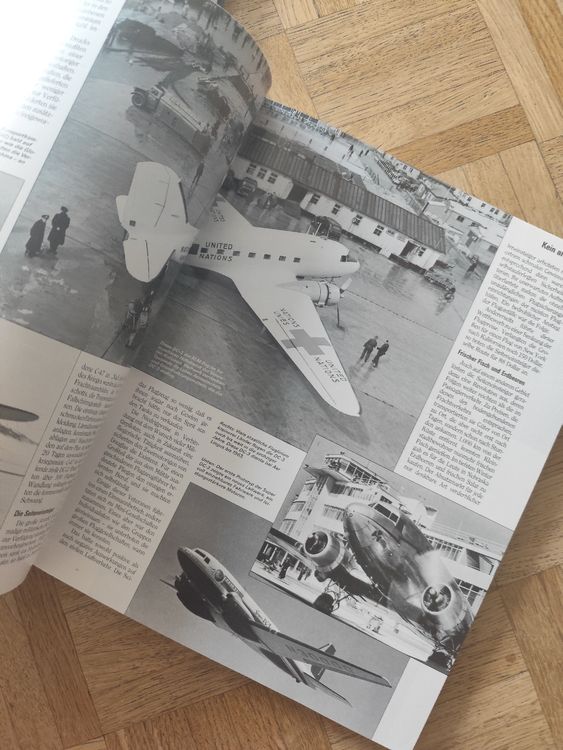 Aircraft Book Collection - Aviation History & Technology (Gebraucht) in ...