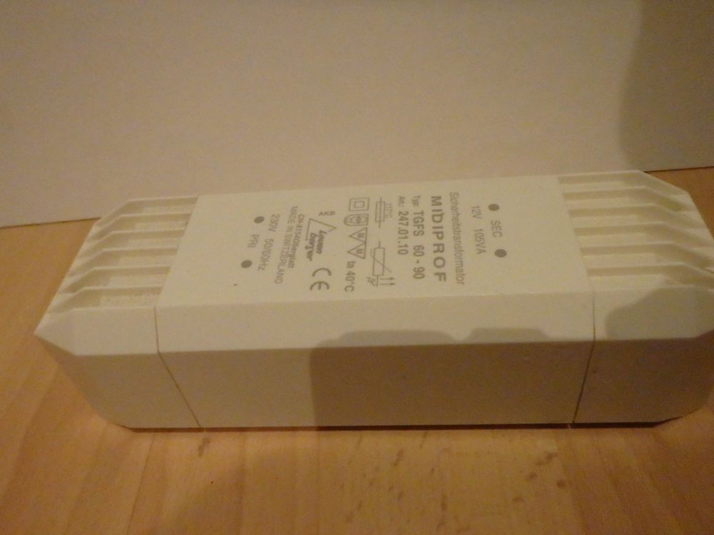 Trafo 230V - 12V für Halogen- oder LED Leuchten | Kaufen auf Ricardo