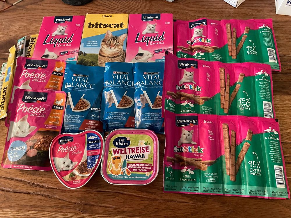 Ab 1.- Katzen Futter (Neu und originalverpackt) in Riet (Neftenbach ...