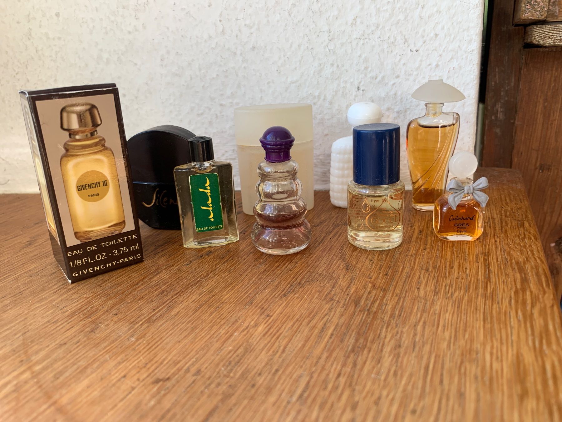 Verwunderlich Parfum Miniaturen Set Damen Bild