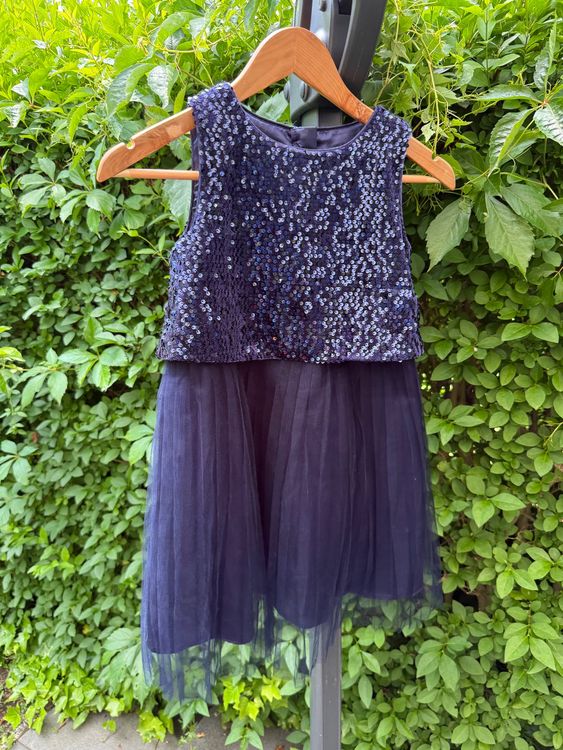 Festliches Kleid 122