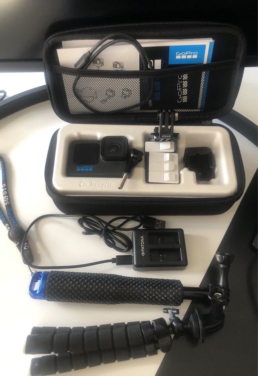 GoPro HERO11 Black + 4 Akku‘s + 128GB microSD | Kaufen auf Ricardo