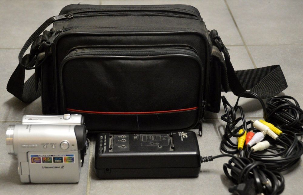 Camcorder / caméscope MiniDV Sharp VL-Z5 | Kaufen auf Ricardo