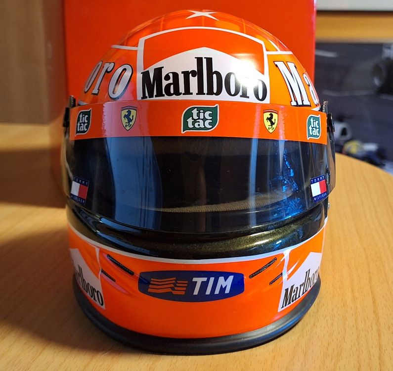 Michael Schumacher Helm F1 GP Japan 2000 mit Marlboro 1:2 (Neu und ...