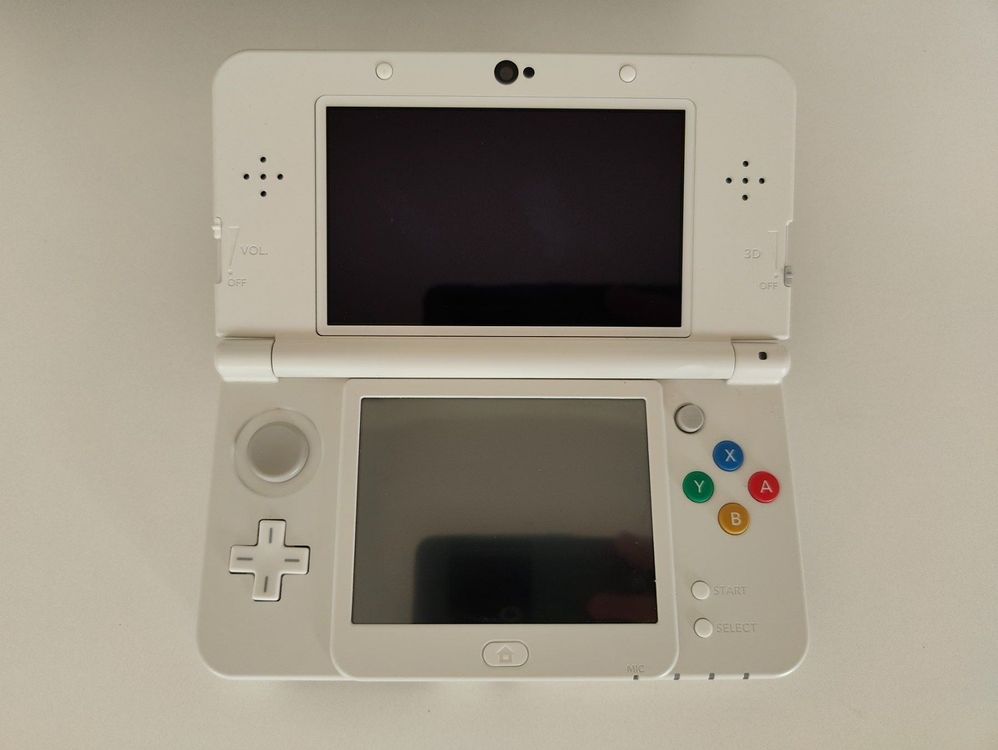 New Nintendo 3DS Weiss / White (Gebraucht) in Dintikon für CHF 117 ...