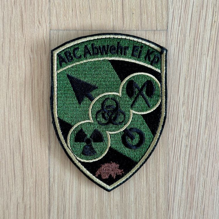 Klett-Abzeichen ABC Abwehr Ei Kp - Schweizer Armee | Kaufen auf Ricardo