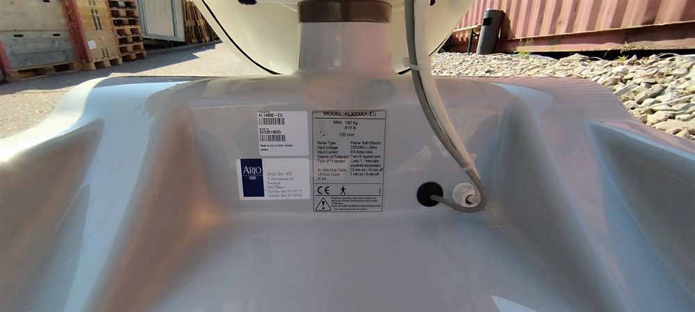 Arjo Parker Bath (Gebraucht) in Niederdorf für CHF 1220 – mit Lieferung ...