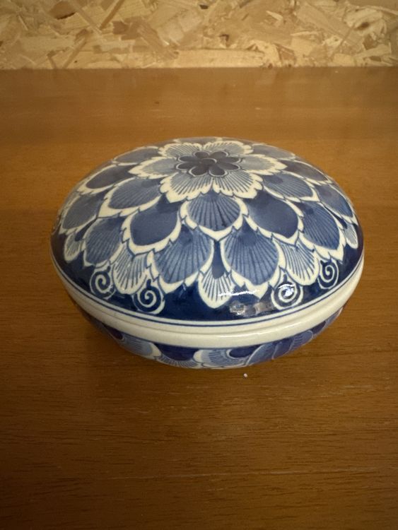 Delfter Dose blau weiss (Gebraucht) in Erstfeld für CHF 30 – mit ...