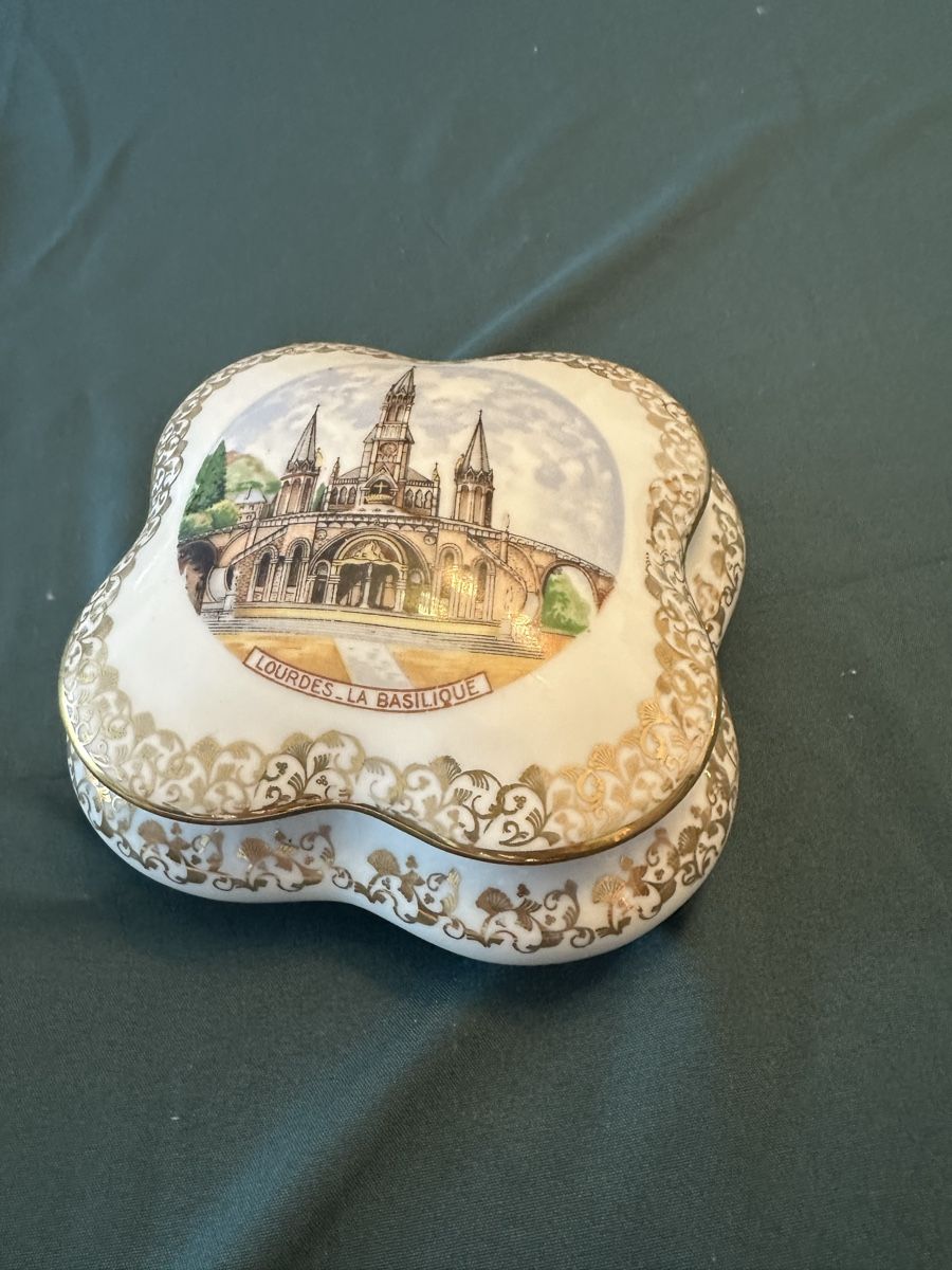 Set : limoges porzellan deko (Gebraucht) in Zunzgen für CHF 70 – nur ...