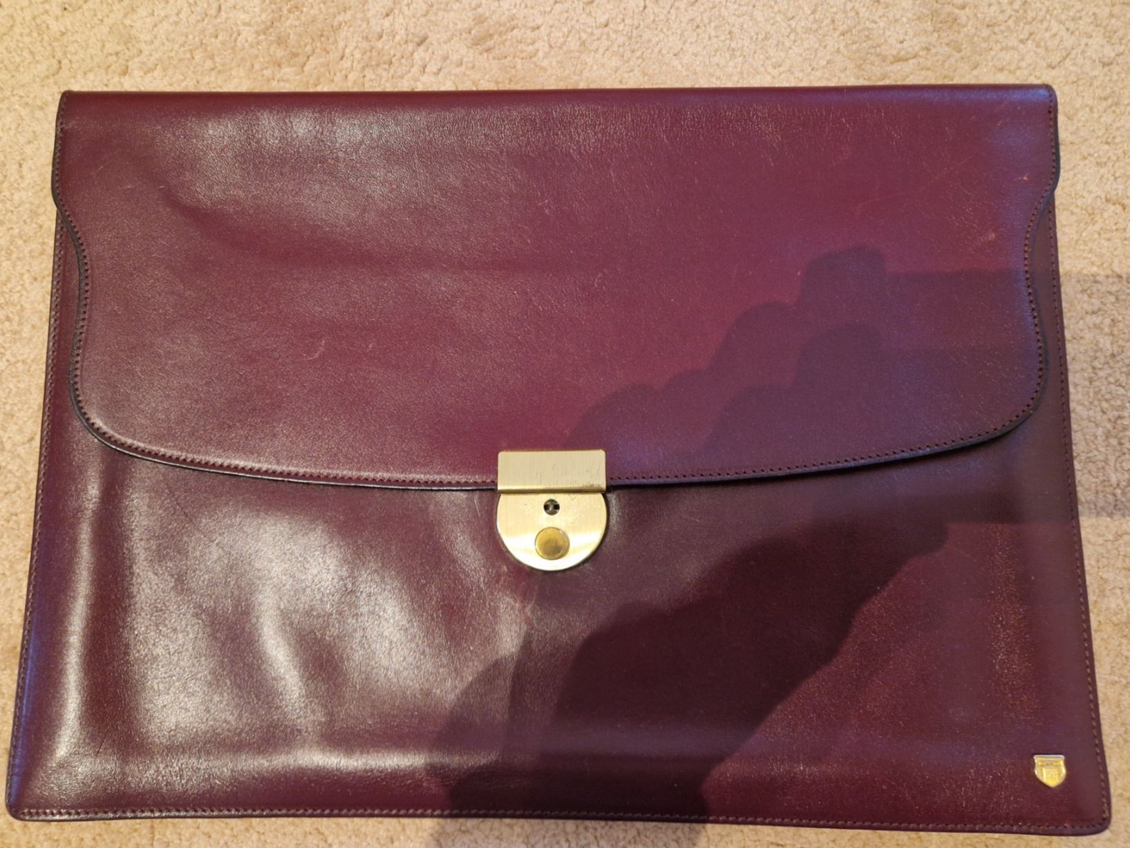 Ledermappe 35 x 25 (Gebraucht) in Lindau für CHF 9 – mit Lieferung auf ...